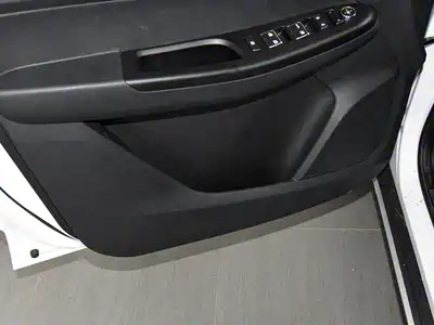 宝骏730 2019款 1.5T CVT时尚型 7座 国VI 宝骏 6/48张图片大全_汽车座椅图库-汽车之家