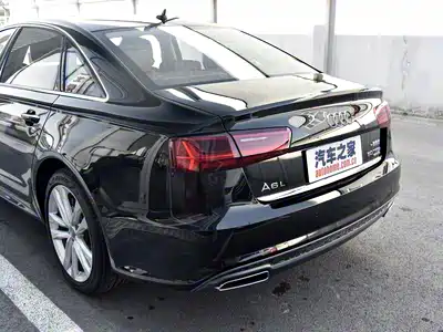 奥迪A6L 2018款 30周年年型 50 TFSI quattro 尊享型 奥迪 32/51张图片大全_汽车细节图库-汽车之家