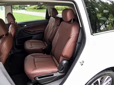 别克GL6 2018款 18T 6座尊贵型 别克 3/33张图片大全_汽车座椅图库-汽车之家