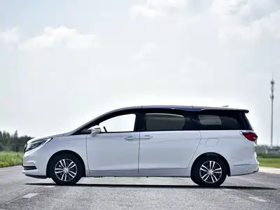 别克GL8 2017款 ES 28T 旗舰型 国V 别克 18/19张图片大全_汽车外观图库-汽车之家