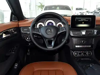 奔驰CLS 2016款 CLS 260 逸彩版 奔驰 2/40张图片大全_汽车中控图库-汽车之家