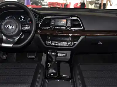 起亚K4 2017款 1.6T 自动T-DLX Turbo 起亚 3/35张图片大全_汽车中控图库-汽车之家