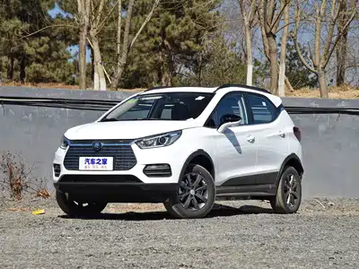 元新能源 2019款 EV360 智联领享型 比亚迪 1/8张图片大全_汽车外观图库-汽车之家