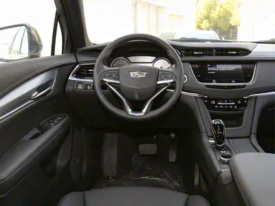 凯迪拉克XT6 2021款 28T 七座四驱风尚型 凯迪拉克 2/45张图片大全_汽车内饰图库-汽车之家