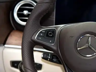 奔驰E级 2016款 E 200 L 奔驰 6/32张图片大全_汽车内饰图库-汽车之家