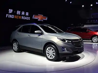 探界者 2017款 550T 自动四驱捍界版 雪佛兰 3/6张图片大全_汽车外观图库_峡谷灰-汽车之家