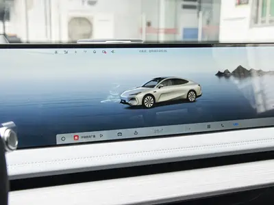 银河E8 2024款 665km 后驱星舰 远航版 吉利银河 22/195张图片大全_汽车内饰图库-汽车之家