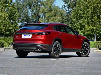 马自达CX-4 2020款 2.5L 自动四驱蓝天无畏版 马自达 7/8张图片大全_汽车外观图库-汽车之家