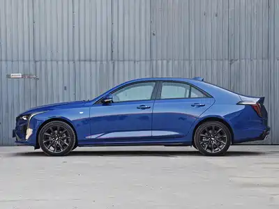 凯迪拉克CT4 2020款 28T 精英型 凯迪拉克 4/7张图片大全_汽车外观图库_星空蓝-汽车之家