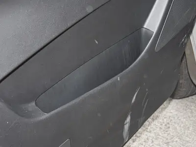 菱智 2023款 M5 1.6L 舒适型 7座 东风风行 7/45张图片大全_汽车座椅图库-汽车之家