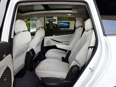 别克GL6 2021款 323T 轻混动互联精英型 别克 23/45张图片大全_汽车座椅图库-汽车之家