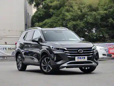 传祺GS4 2020款 270T 自动尊享版 广汽传祺 3/15张图片大全_汽车外观图库_贝尼塔灰-汽车之家