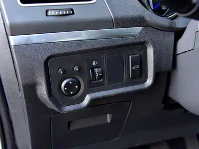 凯翼E3 2018款 1.5L 手动尊贵型 凯翼 2/8张图片大全_汽车内饰图库-汽车之家