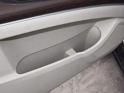 别克GL8 2020款 陆上公务舱 652T 尊贵型 别克 7/54张图片大全_汽车座椅图库-汽车之家