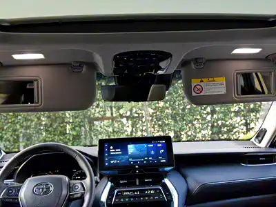 威飒 2022款 双擎 2.5L CVT四驱至尊版 丰田 8/168张图片大全_汽车座椅图库-汽车之家