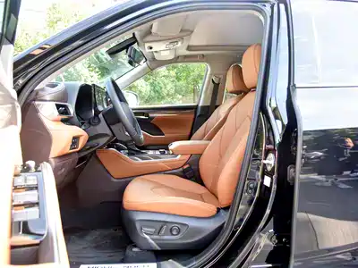 汉兰达 2022款 380T 四驱至尊型 7座 丰田 1/45张图片大全_汽车座椅图库-汽车之家