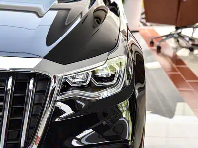 红旗HS7 2022款 3.0T 自动四驱智联旗享版 五座 红旗 18/75张图片大全_汽车细节图库-汽车之家