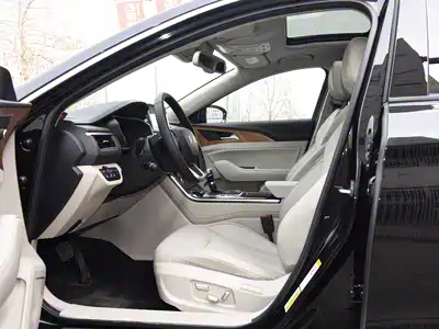 红旗H5 2018款 30TD 智联御动版 红旗 1/87张图片大全_汽车座椅图库-汽车之家