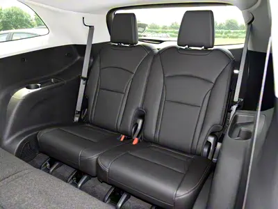 昂科旗 2022款 652T 四驱尊贵型 7座 别克 42/64张图片大全_汽车座椅图库-汽车之家