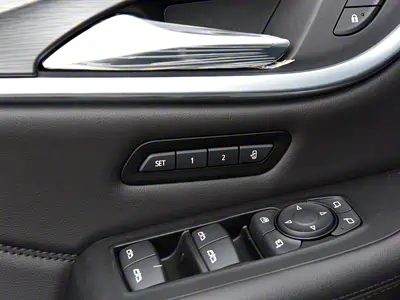 昂科旗 2022款 652T 四驱尊贵型 7座 别克 5/64张图片大全_汽车座椅图库-汽车之家