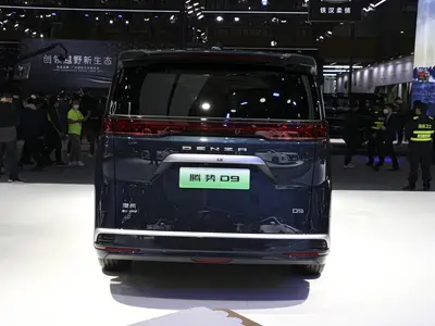 腾势D9 2022款 EV 600 四驱旗舰型 腾势 6/175张图片大全_汽车车展图库-汽车之家