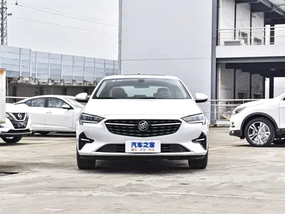 君威 2022款 552T 智享型 别克 2/7张图片大全_汽车外观图库_象牙白-汽车之家