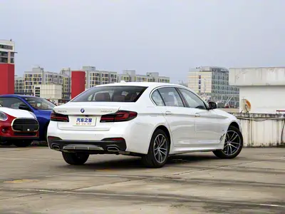 宝马5系 2021款 525Li M运动套装 宝马 7/7张图片大全_汽车外观图库-汽车之家