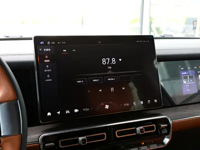 猛士917 2023款 纯电基础版 猛士 37/69张图片大全_汽车中控图库-汽车之家