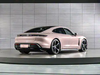 Taycan 2020款 Taycan 保时捷 7/7张图片大全_汽车外观图库_冰莓粉-汽车之家