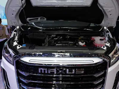 上汽大通MAXUS 生活家PHEV 2025款 双拓旗舰版 上汽大通MAXUS 10/90张图片大全_汽车车展图库-汽车之家