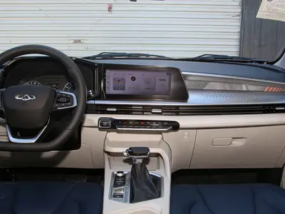 瑞虎3x 2023款 1.5L CVT闪耀版 奇瑞 3/63张图片大全_汽车内饰图库-汽车之家