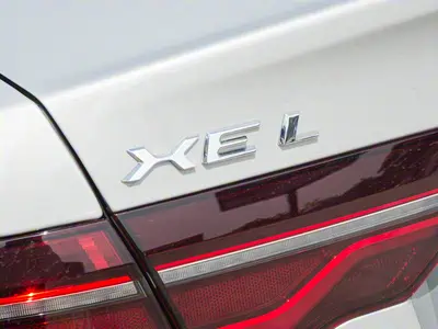 捷豹XEL 2024款 2.0T 250PS R-DYNAMIC S进取运动版 捷豹 41/250张图片大全_汽车细节图库-汽车之家