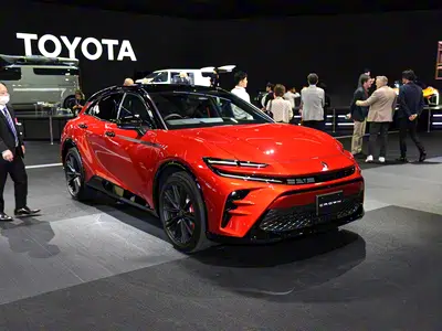 皇冠SPORT新能源 2024款 PHEV RS 日本版 丰田 3/7张图片大全_汽车外观图库-汽车之家