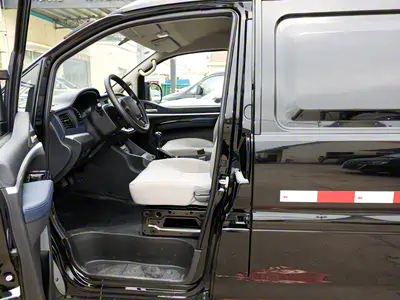 菱智 2023款 V3 1.6L 基本型 2座 东风风行 1/24张图片大全_汽车座椅图库-汽车之家