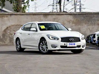 英菲尼迪Q70 2019款 Q70L 2.0T 精英版 英菲尼迪 3/7张图片大全_汽车外观图库-汽车之家