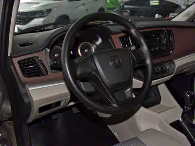 菱智 2019款 V3 1.6L 2座标准型 国VI 东风风行 2/20张图片大全_汽车内饰图库-汽车之家