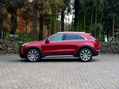 凯迪拉克XT4 2022款 28T 四驱铂金型 凯迪拉克 4/9张图片大全_汽车外观图库-汽车之家