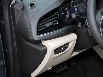 君威 2020款 552T 精英型 别克 5/71张图片大全_汽车内饰图库-汽车之家