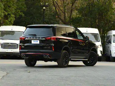 上汽大通MAXUS D90 Pro 2023款 2.0T 柴油四驱畅享版 7座 上汽大通MAXUS 7/7张图片大全_汽车外观图库-汽车之家