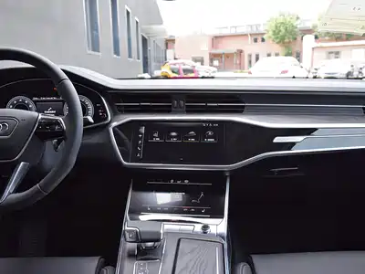 奥迪A6L 2020款 45 TFSI quattro 尊享致雅型 奥迪 3/57张图片大全_汽车内饰图库-汽车之家