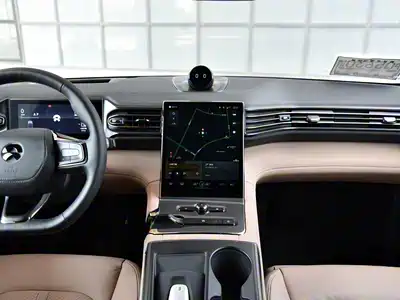 蔚来ES6 2019款 430KM 首发纪念版 蔚来 3/66张图片大全_汽车内饰图库-汽车之家