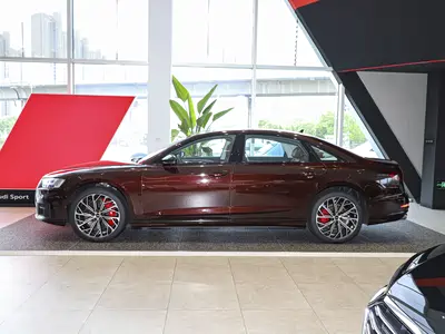 奥迪S8 2022款 S8L 4.0TFSI quattro 典藏版 奥迪 4/7张图片大全_汽车外观图库-汽车之家