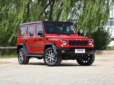 北京越野BJ80 2020款 3.0T 自动至尊版 北京越野 3/8张图片大全_汽车外观图库_火焰红/黑色-汽车之家