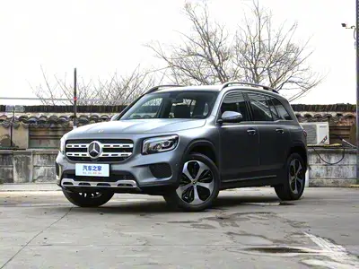 奔驰GLB 2023款 GLB 220 时尚型 奔驰 1/36张图片大全_汽车外观图库-汽车之家