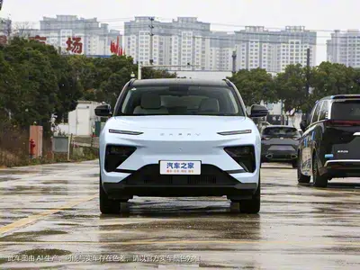 奇瑞舒享家 2023款 512km Air 奇瑞新能源 2/7张图片大全_汽车外观图库_晴空蓝-汽车之家