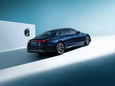 奔驰E级新能源 2024款 E 350 e L 插电式混合动力轿车 奔驰 3/5张图片大全_汽车官图图库-汽车之家