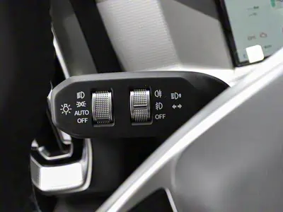 捷途旅行者 2025款 2.0TD DCT XWD穿越 捷途 14/94张图片大全_汽车内饰图库-汽车之家