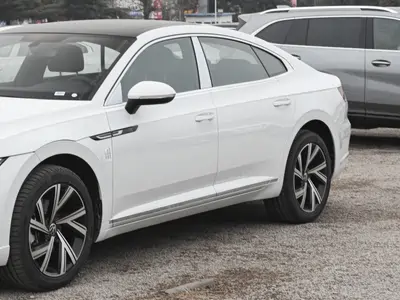 一汽-大众CC 2025款 330TSI 炫目 众享款 大众 60/98张图片大全_汽车细节图库-汽车之家