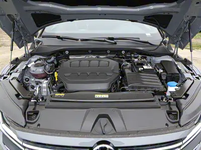 一汽-大众CC 2025款 330TSI 炫目 众享款 大众 1/98张图片大全_汽车细节图库-汽车之家