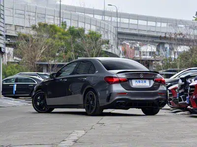 奔驰A级AMG 2024款 AMG A 35 L 4MATIC 奔驰 5/7张图片大全_汽车外观图库_山灰色-汽车之家